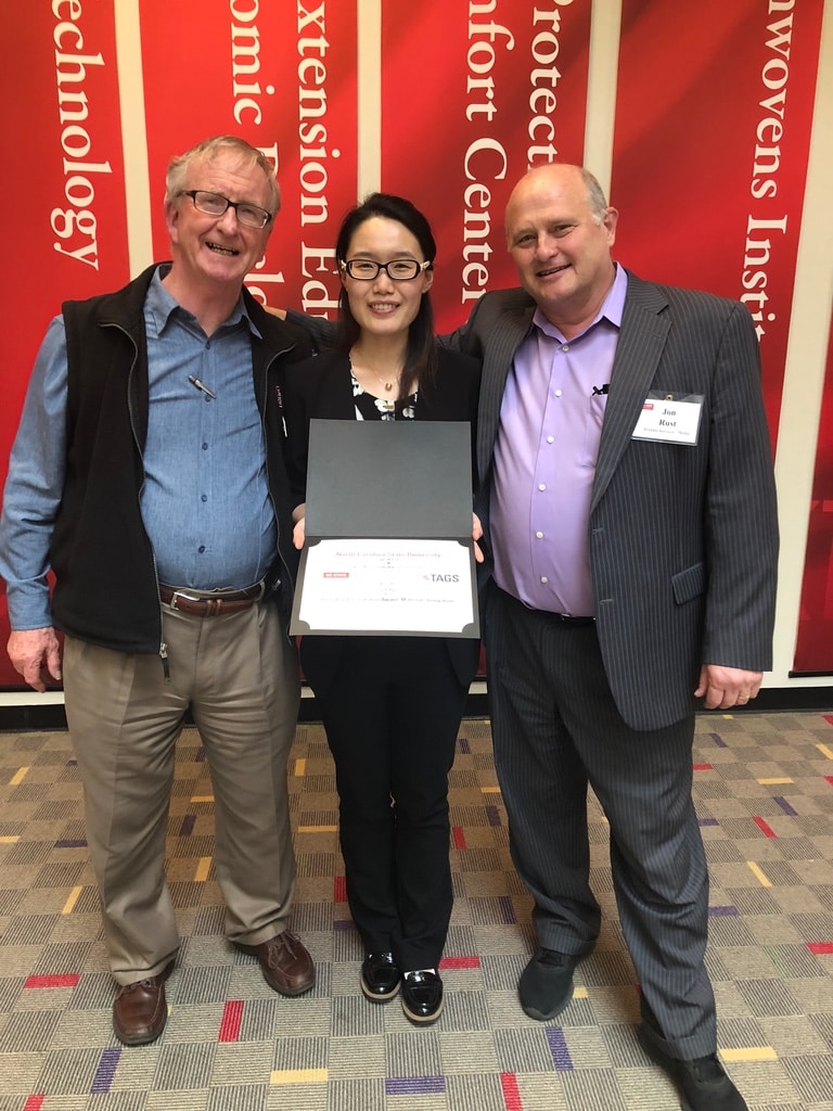 Congratulations to Dr. Hui Cong!! | King’s Biomedical Textiles Lab