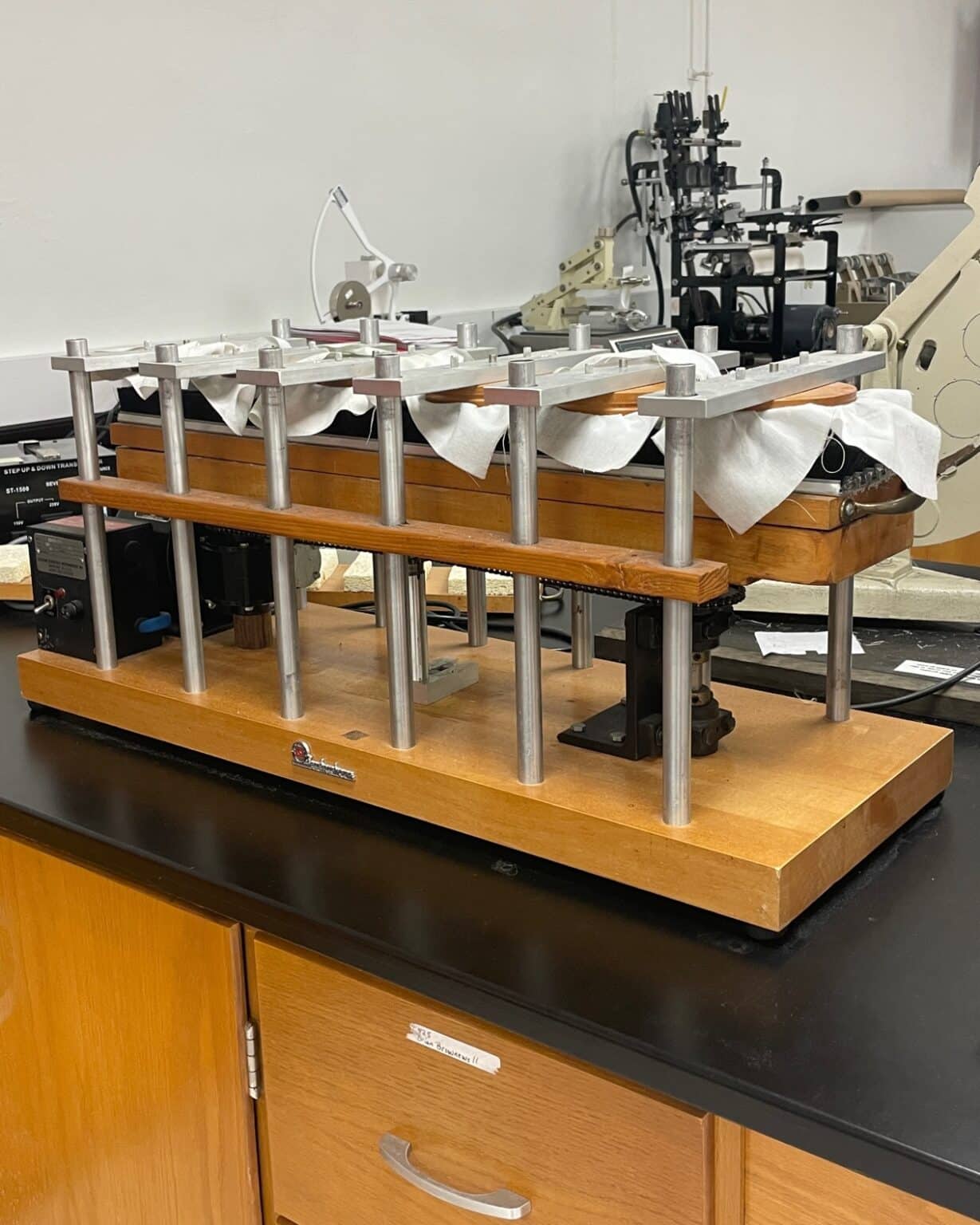 Physical Testing Laboratory | Zeis Textiles Extension