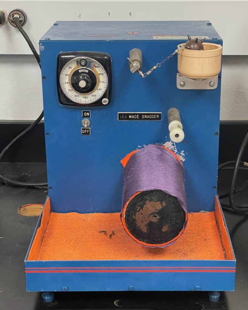 Physical Testing Laboratory | Zeis Textiles Extension