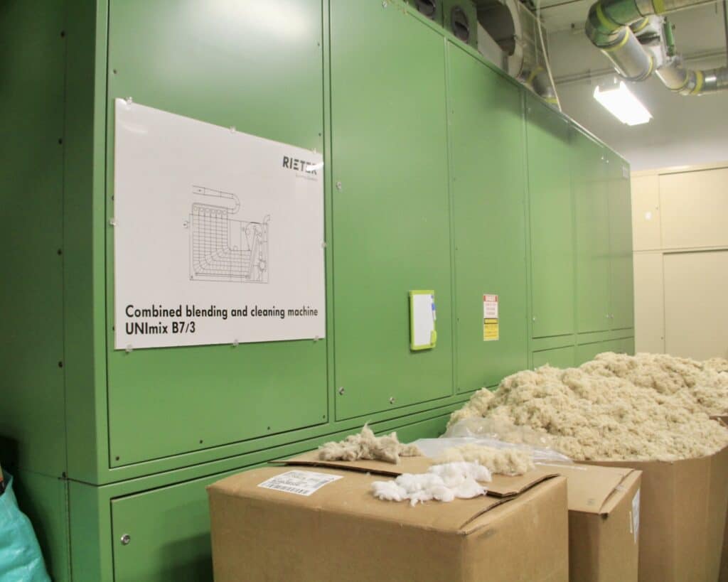 Spinning Lab | Zeis Textiles Extension