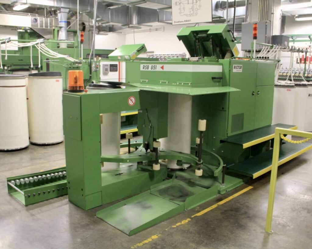 Spinning Lab | Zeis Textiles Extension